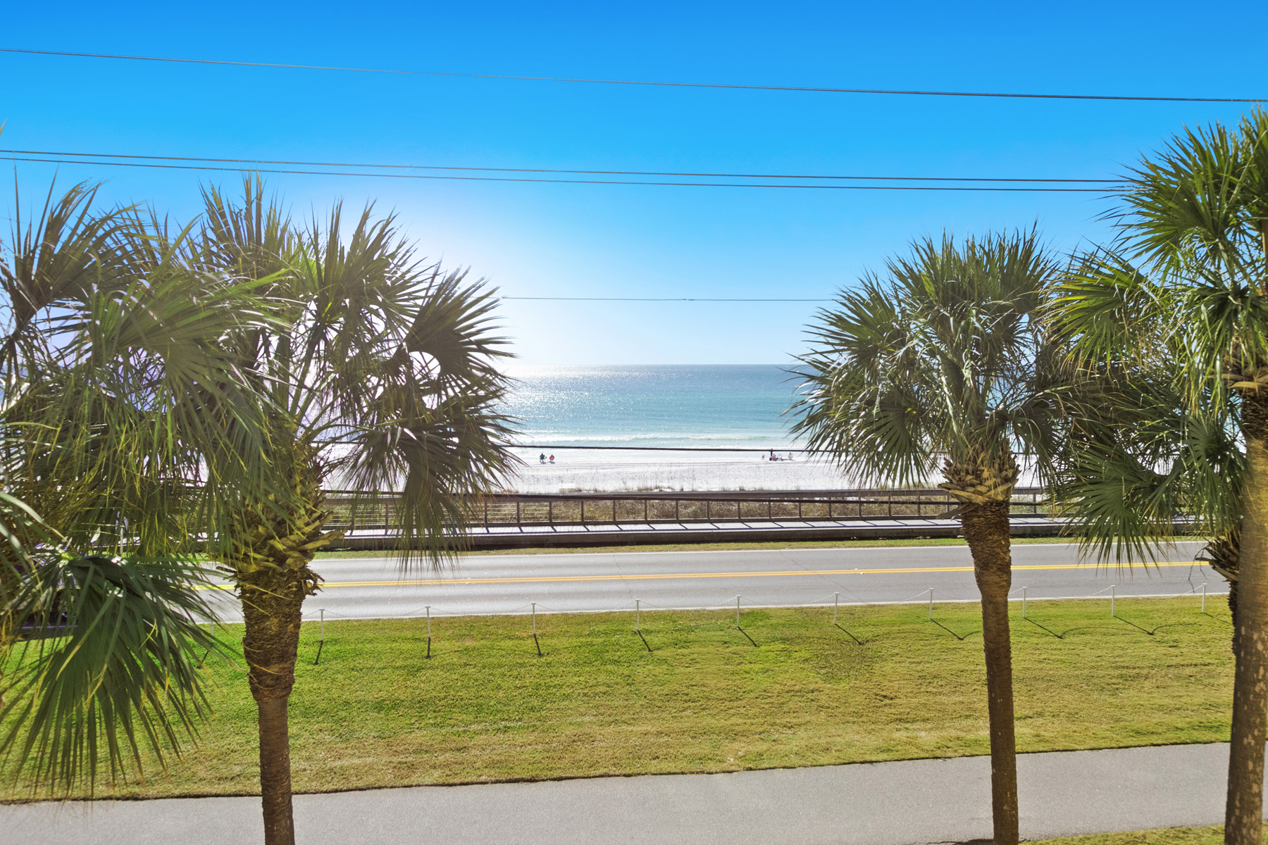 Maravilla 2304 Beach Condos in Destin